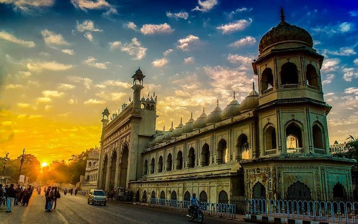 Lucknow | Travel Guide & Tourist Information | Yatrigo